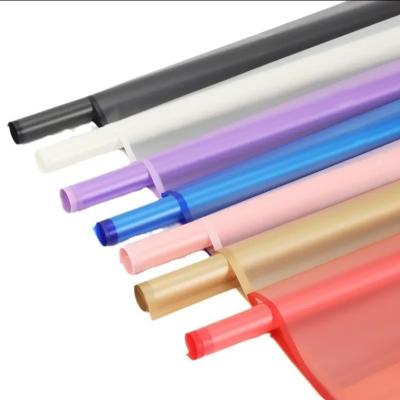 Cina Imballaggio in carta da fiori impermeabile in plastica coreana 2024 in vendita