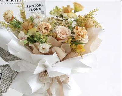 中国 2024 シノウラップ ファッションデザイン 濃厚な韓国製 不透明なプラスチック製 花の紙 花屋用 販売のため