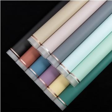 Cina Nuova carta di avvolgimento impermeabile per fiori Prodotti per negozi di fiori all'ingrosso Fiori Fiori Bouquet Materiale di carta di avvolgimento in vendita