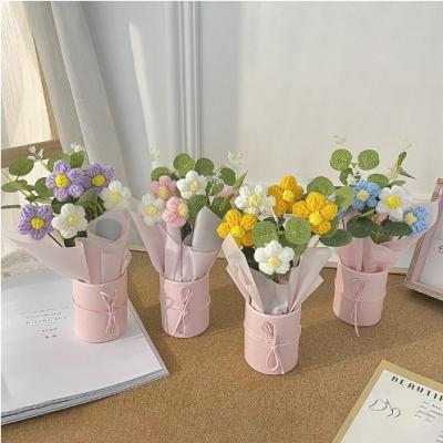 Cina Giorno delle Donne Regalo Giorno della Dea Fiore Plush Portatile Abbraccio Scafo Fiore Fiore Tessuto a Mano Bouquet in Colori Multiplici in vendita