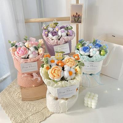 China Children's Day Gift Knitted Plush Bouquet with Light and Portable Simulation Bag for sale