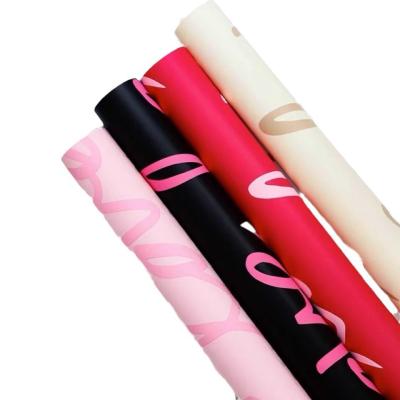 China 60*30*3 cm Papel de embrulho floral impermeável para lojas de flores Boquete laminado à venda