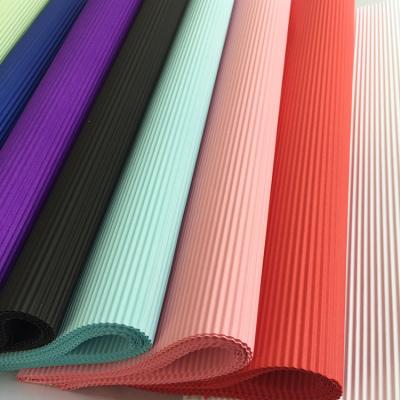 Cina Carta di avvolgimento a fiore a colori solidi 60*30*3 cm Dimensione per il confezionamento del mazzo in vendita