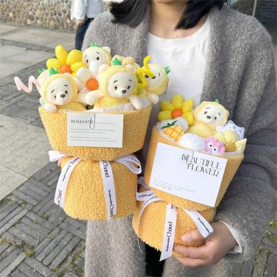 China Pineapple Bear Plush Doll Flower Bouquets Given to Girlfriends as Birthday Gifts and Graduation Gifts on May 20th and Qixi Festival Valentine's Day for sale