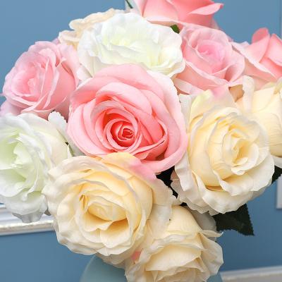 China Artificial rose bouquets, silk flowers, plastic flowers and artificial flowers for sale