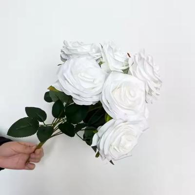China Newly designed artificial rose bouquet wall decoration for sale