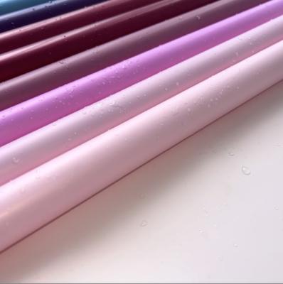 China Papel Ouya de dois lados, de duas cores, à prova d'água, papel de embrulho de flores, presente, material de embalagem de buquês, papel de embrulho de flores, por atacado à venda