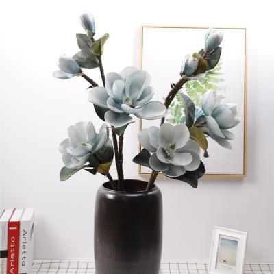 Cina Simulazione transfrontaliera di magnolia di schiuma EVA per uso domestico interni decorazioni a base di fiori falsi in vendita