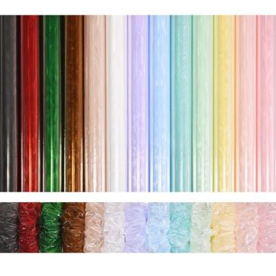 China Wasserdichtes verdicktes Farbglasbecher-Blumenkunst-Umschließpapier mit minimalistischem Design und 6-Faden-Glastextur zu verkaufen