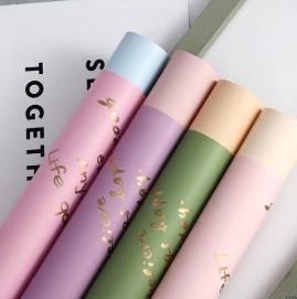 中国 クリオ英語 防水花の花包装紙 販売のため