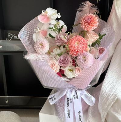 中国 新型水泡ガラスの泡膜包装紙 青森祭り 12糸のガラスの質感フィルム 花の包装材料 販売のため