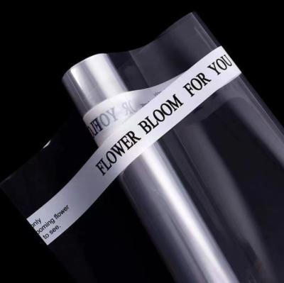 Cina Carta da regalo all'ingrosso, cellophane trasparente, materiale di imballaggio impermeabile per rivestimenti floreali, carta da regalo per bouquet in vendita