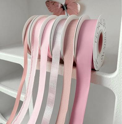 China Pink Memory Ribbon Bloemenarrangement Verpakking Haar accessoires Geschenkverpakking met handgemaakte DIY Boeket Te koop