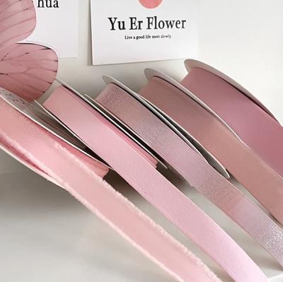 China Pink Memory Ribbon Bloemenarrangement Verpakking Haar accessoires Geschenkverpakking met handgemaakte DIY Boeket Te koop