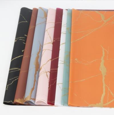 China Wasserdichtes Hansunosa Golden Marble Bouquet Verpackungspapier für frische Blumen Floristenverpackung Versandzeit 30-45 Tage zu verkaufen