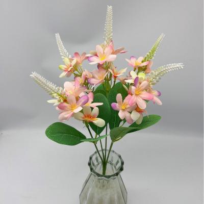 China 5-Fork Simulated Small Wild Chrysanthemum Plastic Flower Wedding Props Bouquet for sale