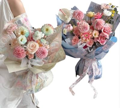 Cina Nastro di pizzo verde da 2,5 cm/10 m, materiali floreali per il bouquet di garza di bellezza del giorno di San Valentino Qixi in vendita