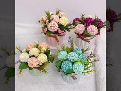 Varejo de flores artificiais, hortênsias em vasos, artigos decorativos para salas de estar e salas de jantar, flores artificiais, plantas verdes, plantas em vasos e decorações de mesa