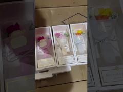 Künstliche Rosensträuße, Seifenblumen, künstliche Blumen, Souvenirs für die Abschlusssaison, Geschenkboxen, grenzüberschreitender Großhandel für Festivals
