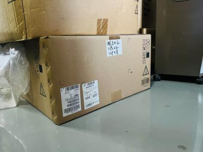 중국 EMC ME5012 2*1.92T 8*12T 금속 플라스틱 저장 용량 판매용