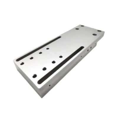 China 4-Achsen- und 5-Achsen-CNC-Bearbeitung, Präzisionsdrehen und -fräsen zu verkaufen