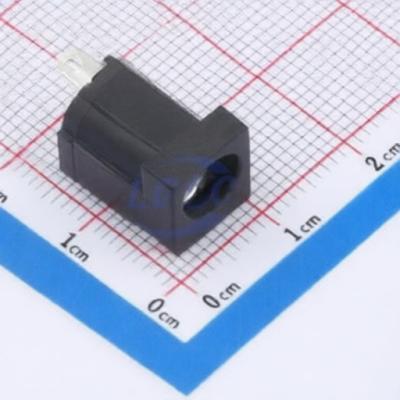 China Durable vertical plug in DC power jack with 2.5mm needle diameter and 5 amp rated electrical load SAMZO 9CL3140BTGA for sale