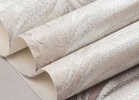 China Moisture - proof Silver White Leaf Pattern Wallpaper For Living Room for sale