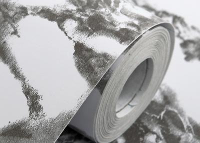 Cina Carta da parati Strippable del fondo del PVC TV, rivestimento murale di marmo bianco grigiastro in vendita