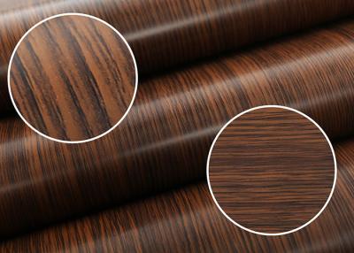 Cina Carta da parati autoadesiva materiale del PVC di colore d'imitazione della noce con la dimensione di 0.45*10M in vendita