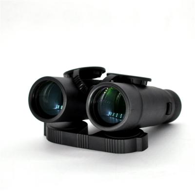 China Centro que se enfoca cazando el telescopio binocular, prismáticos de la prisma de tejado 10x42 en venta