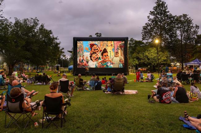 SMX MX-LK7200K 4K Laser Projector