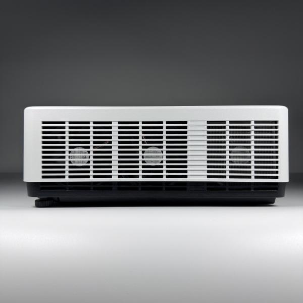 Quality High Brightness 3LCD Laser Projector 8200 Lumens Laser Projector for sale