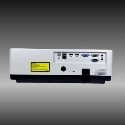 Cina Proiettore laser 3LCD da 8200 lumen per proiezioni in grandi ambienti in vendita