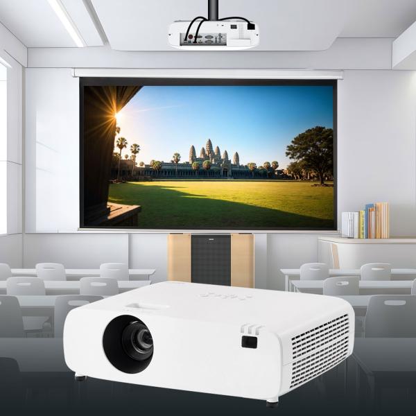 Quality Standard Throw Laser Projector 5500 Lumens High Brightness for sale