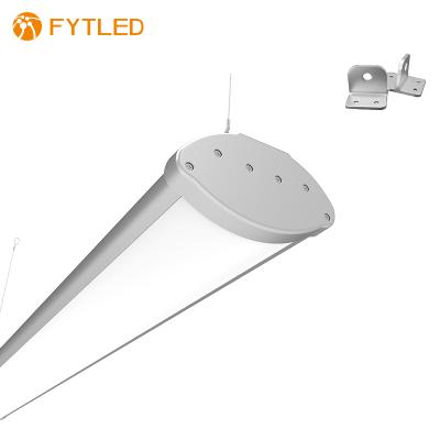 Cina Le alte luci della baia di dissipazione di calore 135lm/W 4ft Dimmable LED per il negozio in vendita