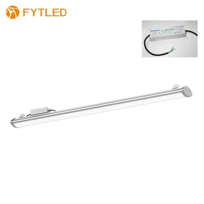 Cina Le alte luci della baia di dissipazione di calore 135lm/W 4ft Dimmable LED per il negozio in vendita