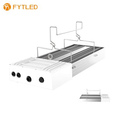 Cina UL delle luci progressive T828 IP65 di 2.7μmol/J 800W LED per la crescita delle piante in vendita