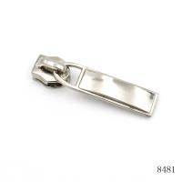China Custom Embossed Logo Nickel Plated Zipper Pulls for #3 #5 Handbag Hardware for sale