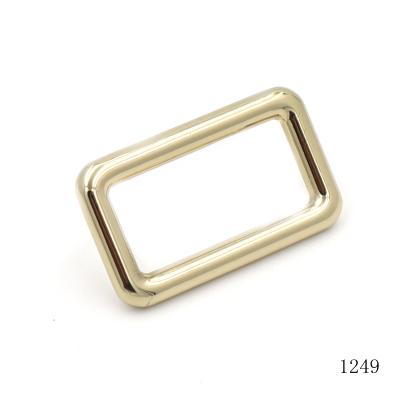 China 32mm Webbing Strap Buckle Metal Rectangle Zinc Alloy Square Buckle Ring for Leather Bags for sale