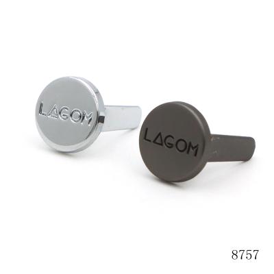 China Custom Small Metal Disc Logo Plate With Prong Matte Black Chrome Plated Tiny Logo Tag for sale