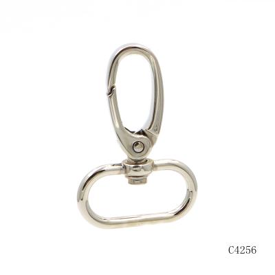 China Durable Metal Snap Hook Manufacturer Bag Hareware Accessories 26mm Strap Metal Swivel Clip for sale