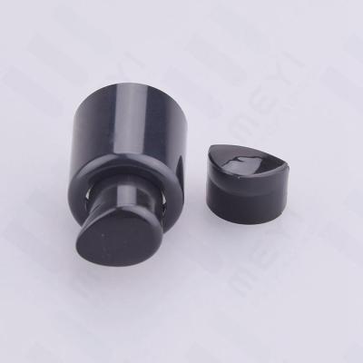 Cina 20/410 di pompa di plastica della primavera di trattamento del nero esterno della pompa per crema con la clip in vendita