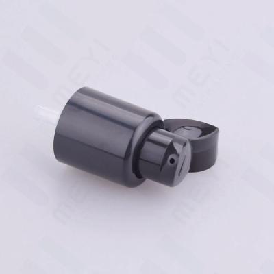 Cina 20/410 di pompa di plastica della primavera di trattamento del nero esterno della pompa per crema con la clip in vendita