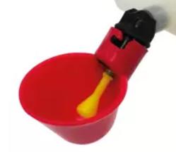 Cina Tazze di plastica dell'acqua della quaglia delle tazze beventi pp della quaglia degli uccelli dei pappagalli termoresistenti in vendita