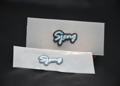 China Druck3 Farbe Logo Silicone Heat Transfer Labels für Kleidung zu verkaufen
