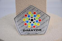 5 Colorway Down Jacket 0.4mm Silicone Labels On Woven Fabric