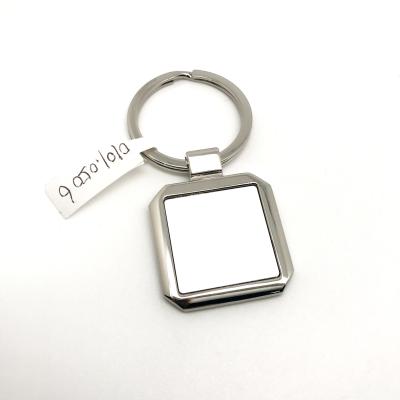 Cina OEM/ODM Disponibile porta chiavi in metallo in argento con logo personalizzato per le esigenze aziendali in vendita