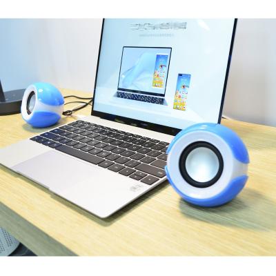 China Compact USB Desktop Speaker with 32-Magnet Drivers and Plug-and-Play USB 5V Power in Blue and Pink for sale