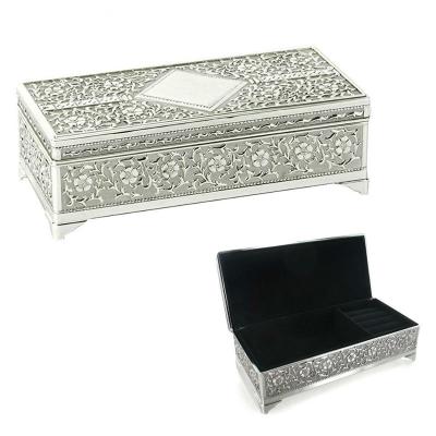 China Silver Plated Trinket Box Antique Finish for Wedding Decoration Wedding gifts for sale