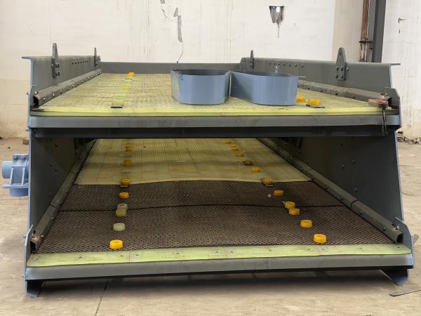 Quality XY Vibrating Screen Full Series Overview Accurate Screening Double Exciting for sale